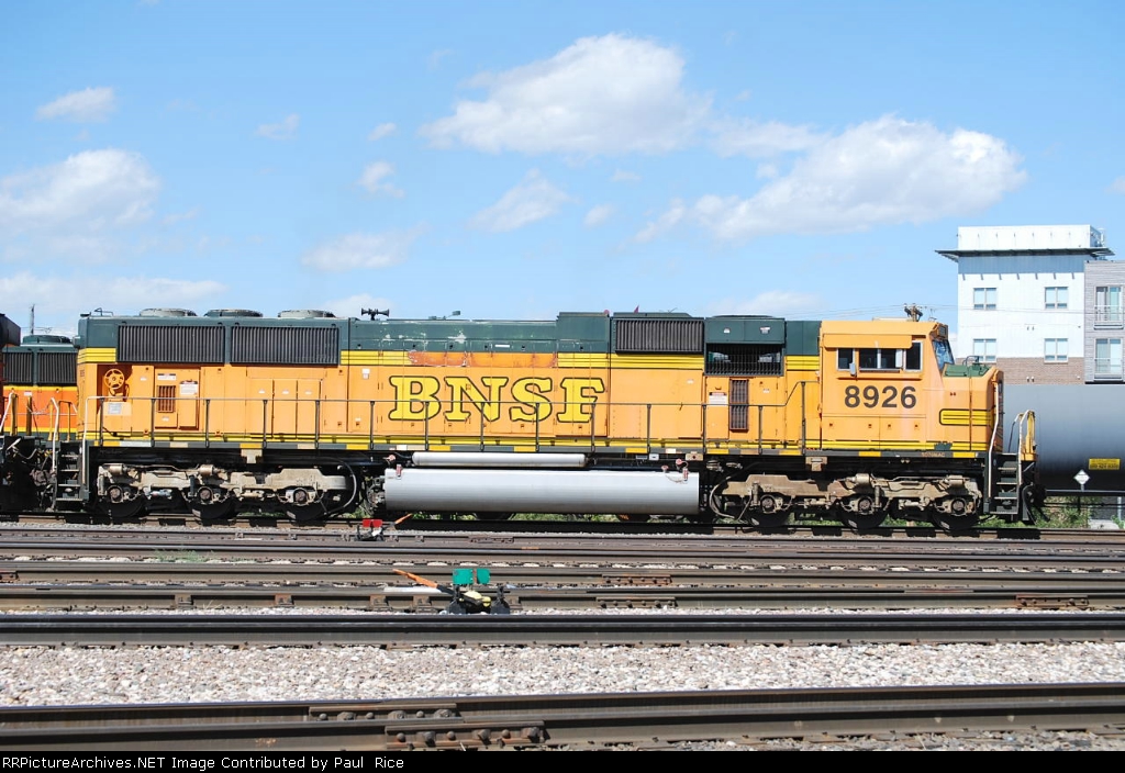 BNSF 8926